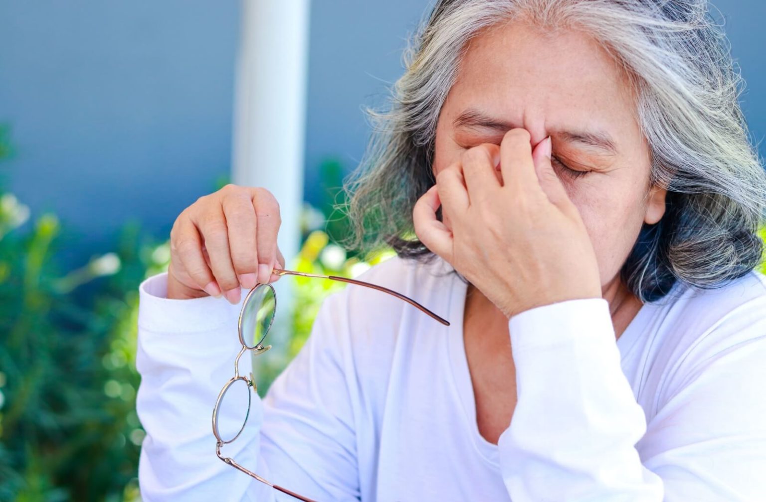 What Is the First Sign of Cataracts? | Winnipeg, MB